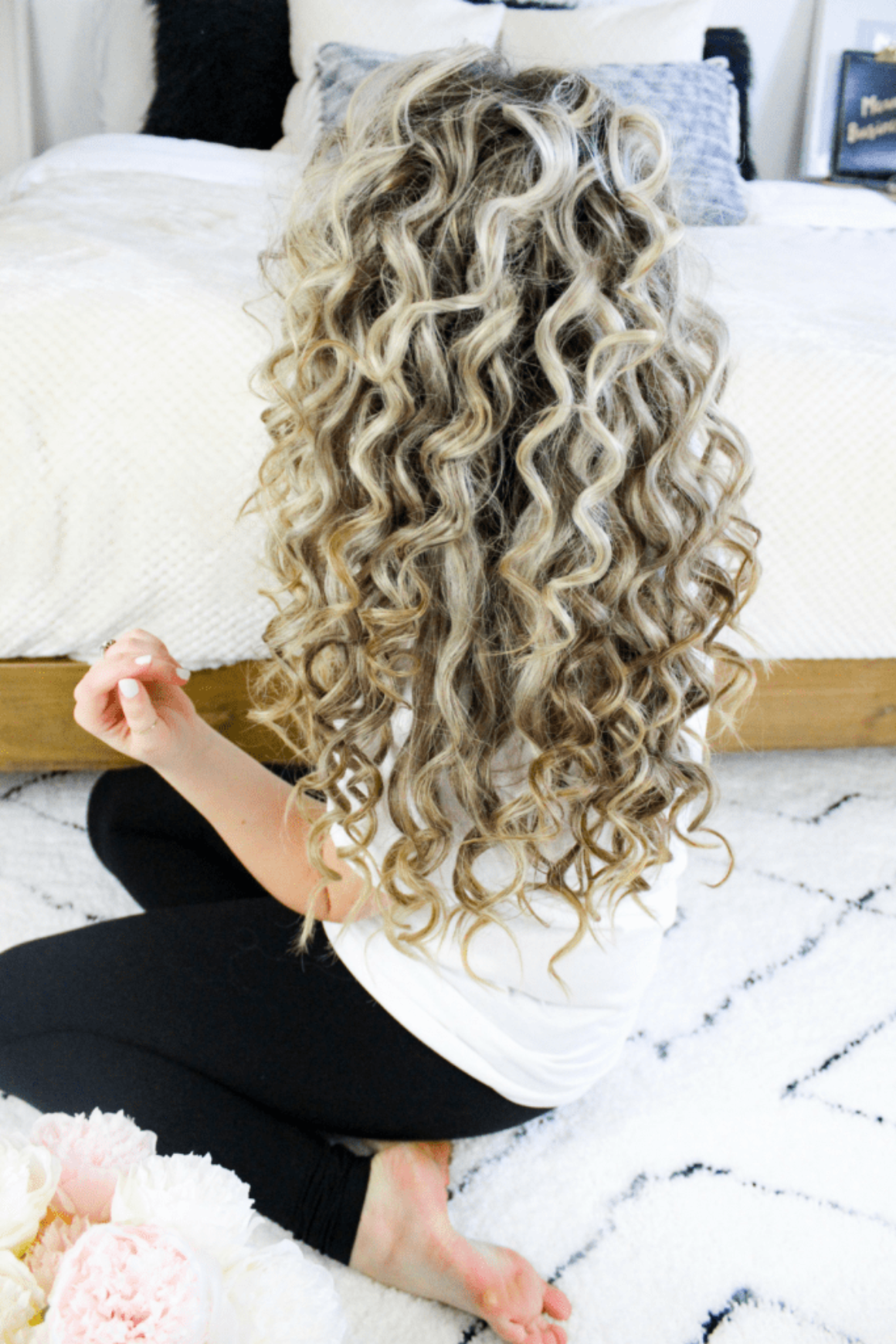 Natural Looking Voluminous Tight Curls Tutorial
